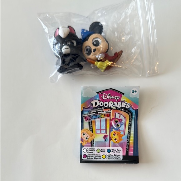Disney | Toys | Disney Doorables Technicolor Mickey Mouse Peter Pegasus ...